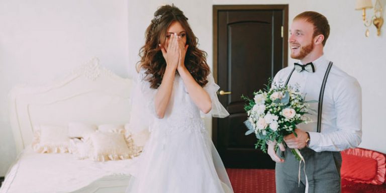 20 Memorable & Amazing Wedding Poses for Bride And Groom